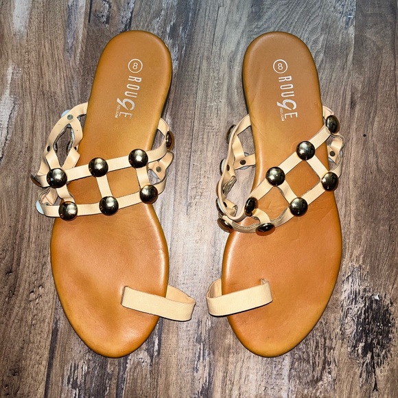 Rogue | Shoes | Tan Beaded Sandals Big Toe Wrap Around Flip Flops ...